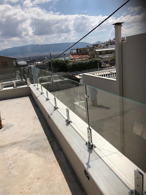 Γυάλινα Κάγκελα Καστέλα